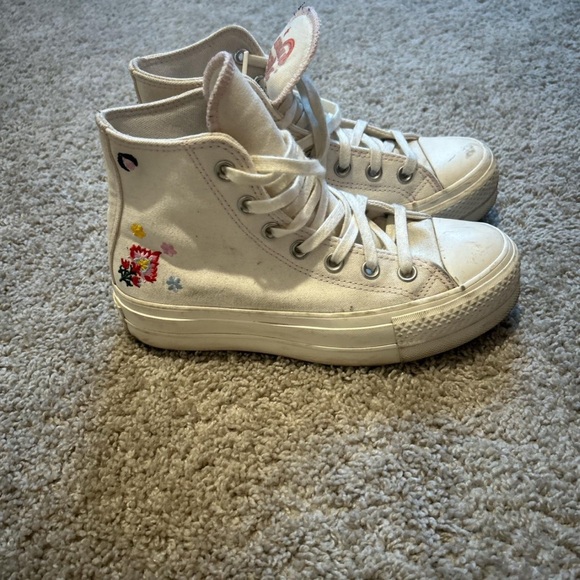 Converse | Shoes | Converse Kids White Hightop Sneakers With Embroidery ...